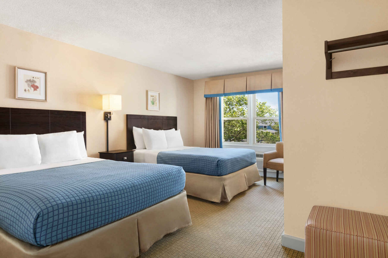 Photos – Harrison Hall Hotel